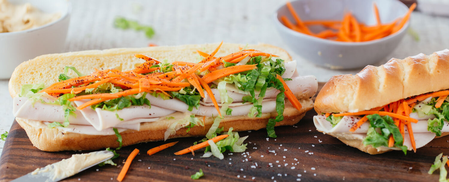 Recipes - Turkey Hummus Carrot Sandwiches - Applegate